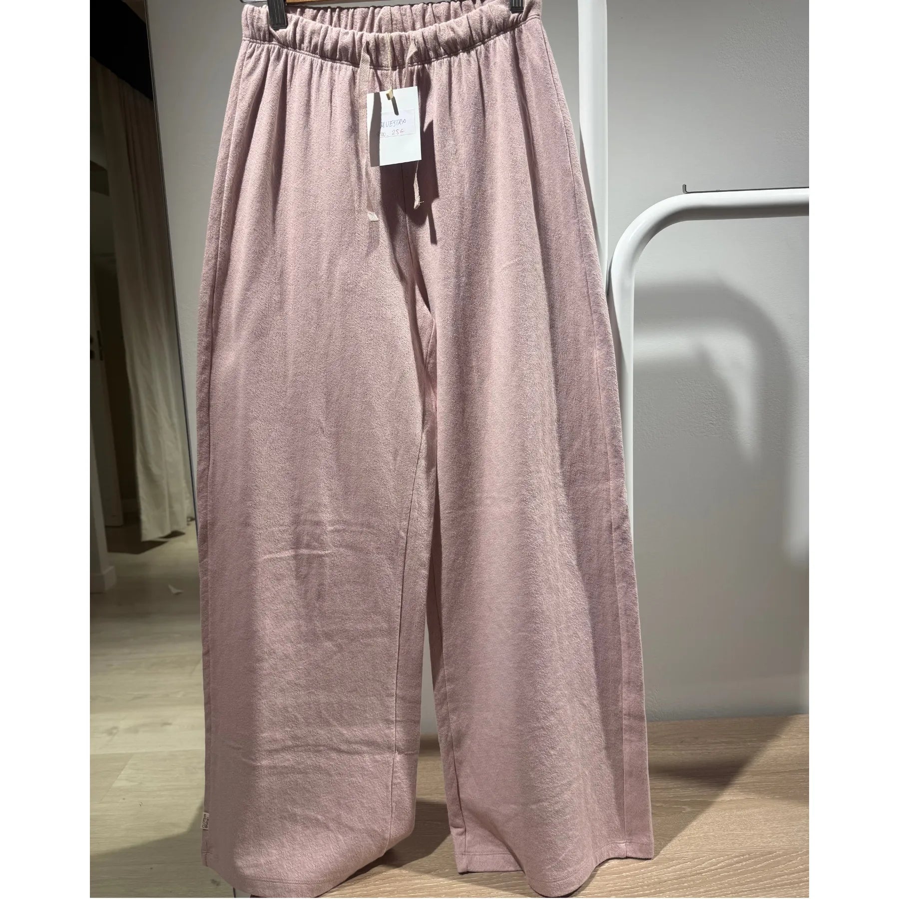 Pantalón Pijama Rosa (Zero Waste) – CLOTSY BRAND