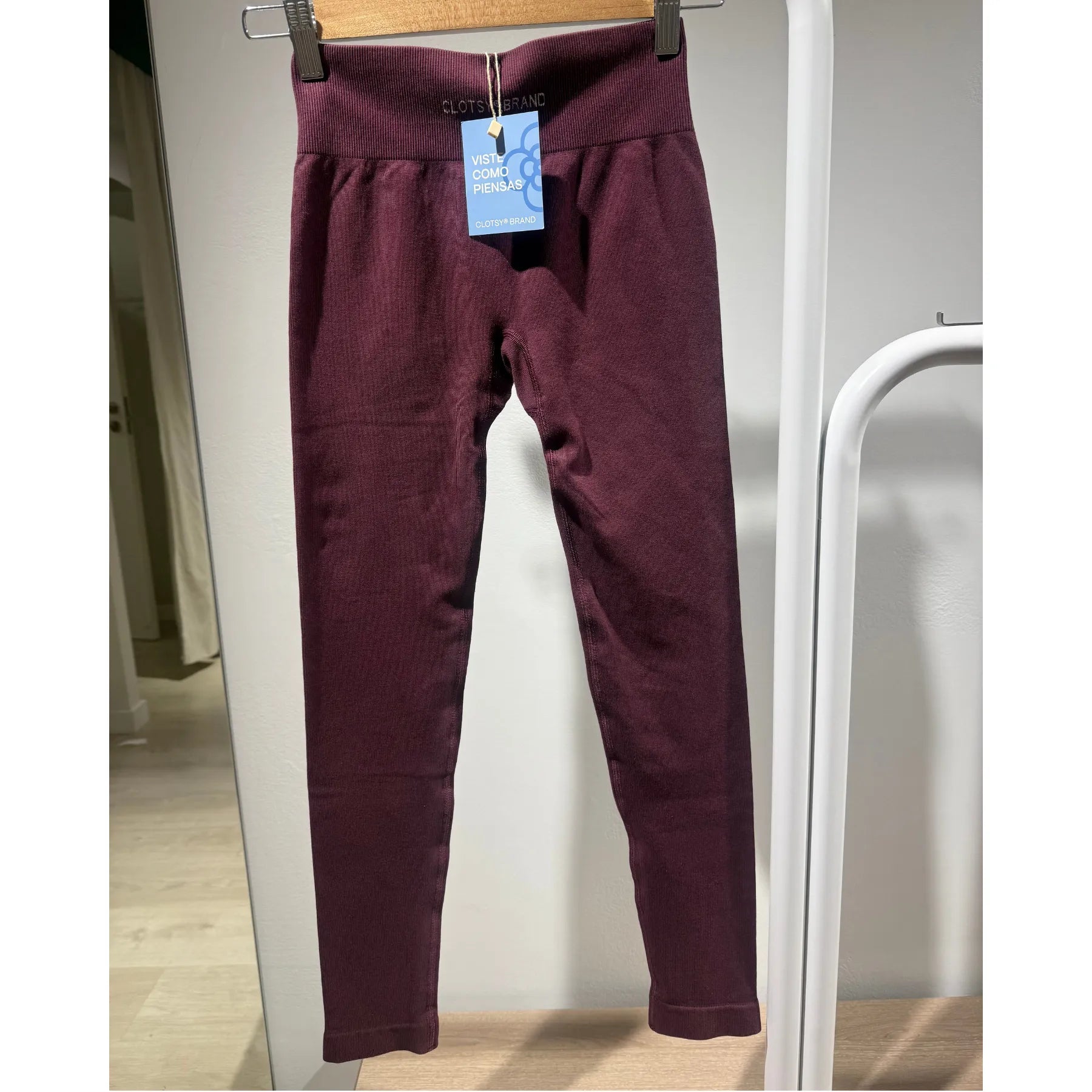 Legging Burdeos (Zero Waste) - Talla XS – CLOTSY BRAND
